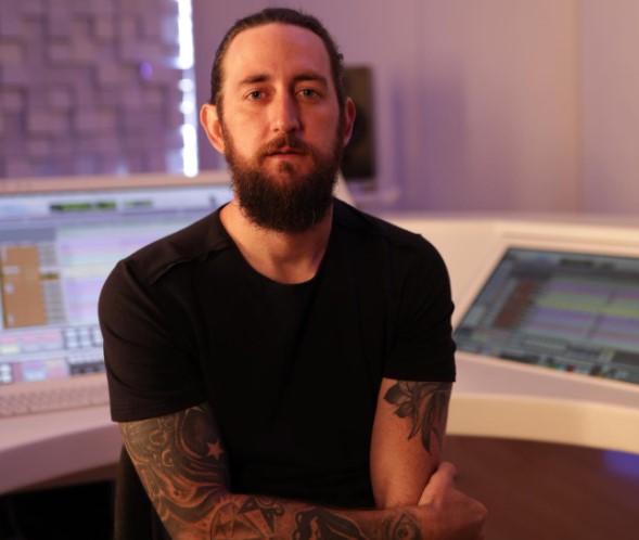 Cameron Cartee on his New Single ‘Trapped In This Trap’ Offers an ...