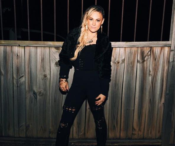 California native-turned-Austin siren Deanna Wheeler released Three ...