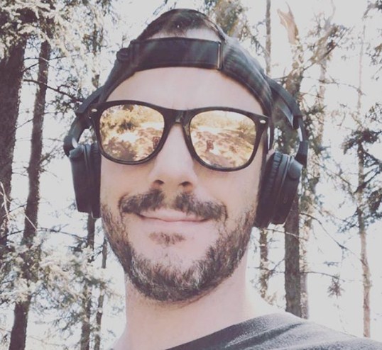 Mike Froh’s New Song ‘S.A.D.’ is a Blended Identity of Hardcore Pop ...